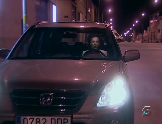 IMCDb.org: 2005 Honda CR-V 2.0 i-VTEC [RD8] in "Motivos personales, 2005"