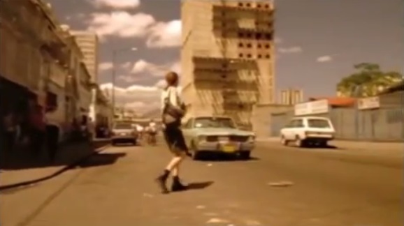 IMCDb.org: Land-Rover Range Rover Series I in "Cascadeur, 1998"