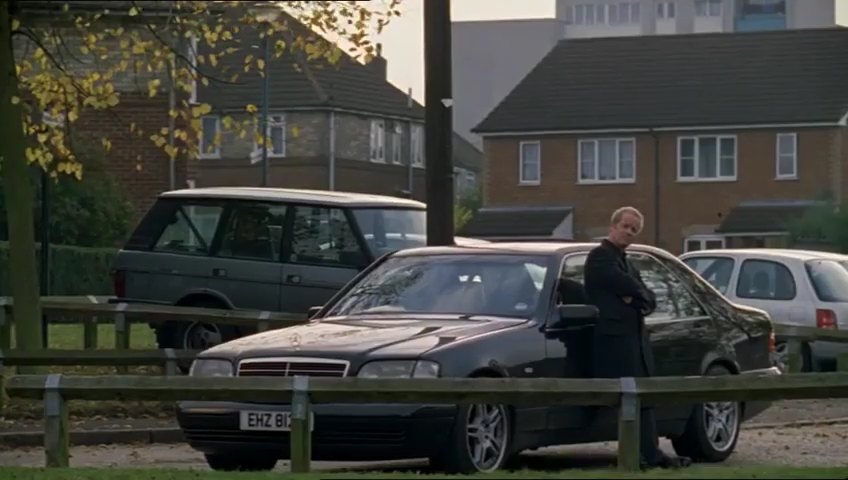 IMCDb.org: 2001 Nissan Micra [K11] in "The Fixer, 2008-2009"