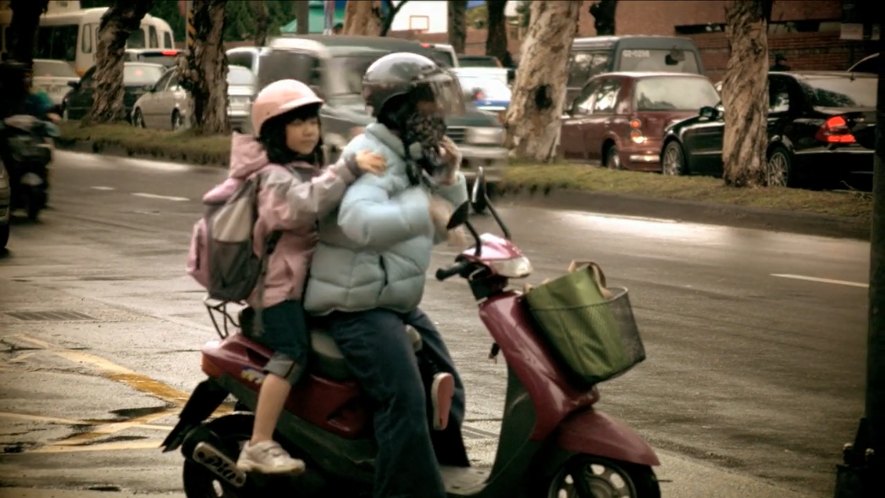 IMCDb.org: SYM Dio in "Jue ming pai dui, 2009"