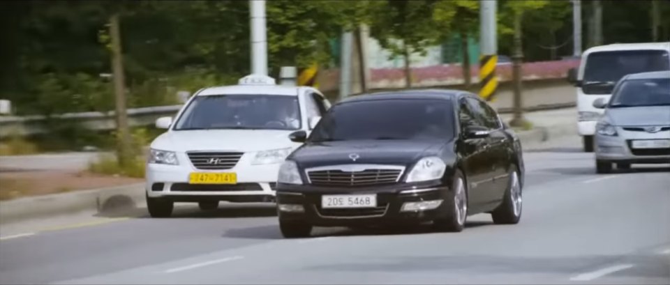 IMCDb.org: 2005 Samsung SM7 [EX2] in "Paparoti, 2013"