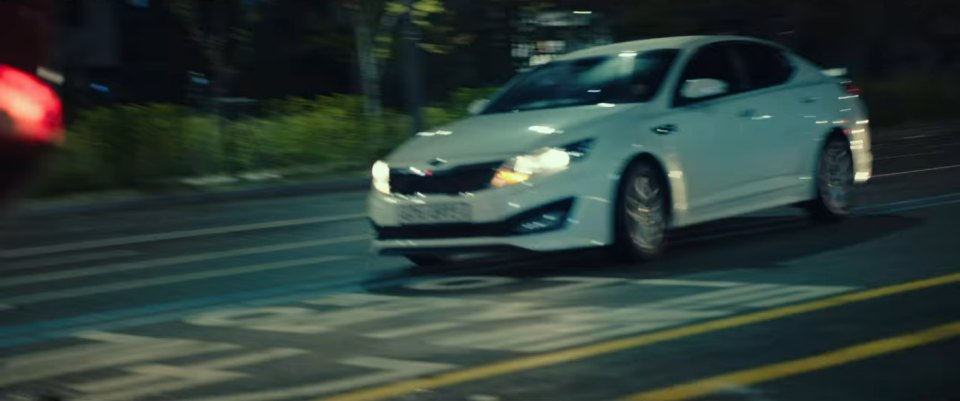 IMCDb.org: 2010 Kia K5 [TF] in "타겟 (Target), 2023"