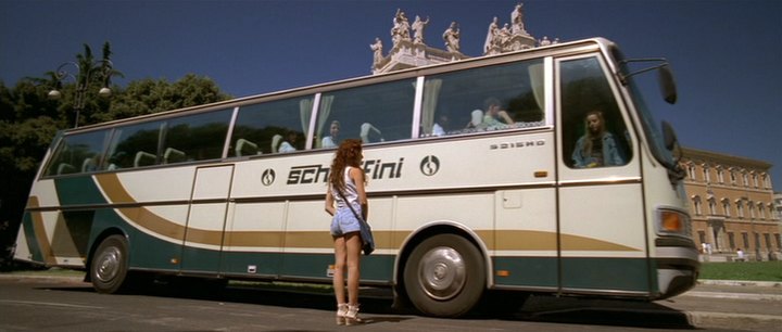 IMCDb.org: Kässbohrer Setra S 215 HD in "Notte prima degli esami, 2006"