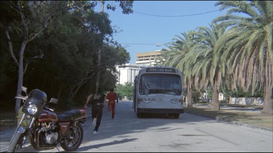 IMCDb.org: 1979 Kawasaki KZ 1000 ST in "Miami Supercops, 1985"