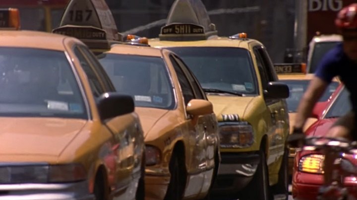 IMCDb.org: 1997 Ford Explorer XLT NYC Taxi Demo [UN105] in "The Minion, 1998"