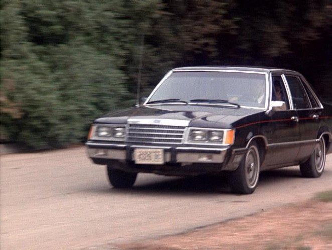 IMCDb.org: 1983 Ford LTD Brougham in "Scarecrow and Mrs. King, 1983-1987"