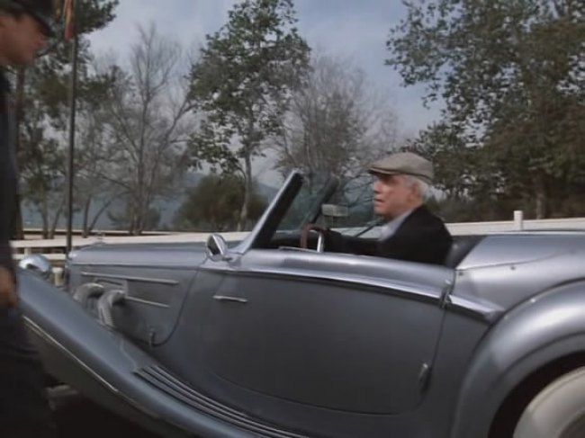 IMCDb.org: Mercedes-Benz 500 K Roadster Replica in "Scarecrow and Mrs. King, 1983-1987"