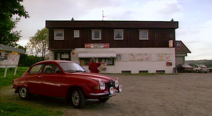 IMCDb.org: 1973 SAAB 96 V4 in "Flåttum Gård, 1994"