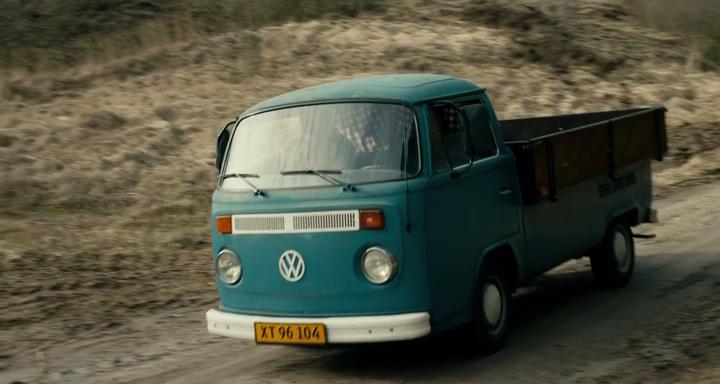 IMCDb.org: 1976 Volkswagen Pick-up [Typ 2 / T2] in "Emma & Julemanden: Jagten på ...
