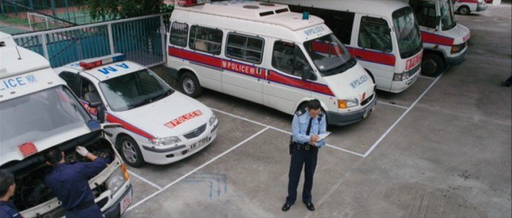 IMCDb.org: 1995 Ford Transit HK Police MkIII in "衝鋒戰警 (The Constable), 2013"
