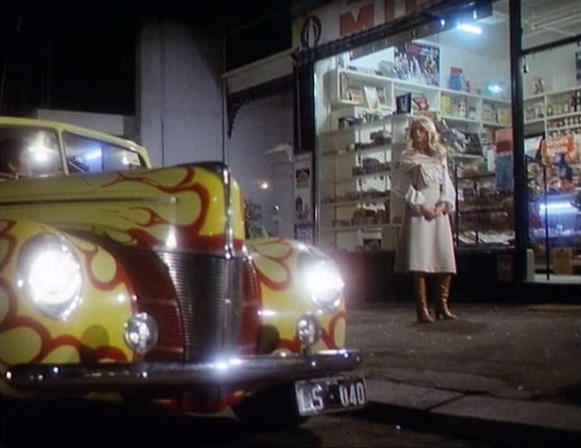 IMCDb.org: 1940 Ford V8 De Luxe Convertible in "Blue Fire Lady, 1977"