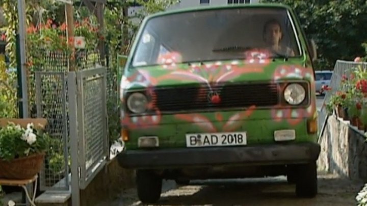 IMCDb.org: 1980 Volkswagen Transporter [Typ 2 / T3] in "Für alle Fälle Stefanie, 1995-2004"