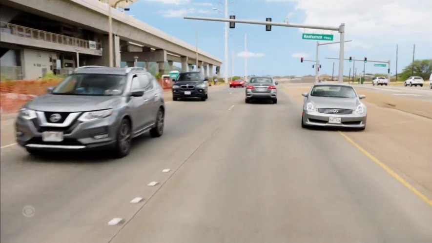 IMCDb.org: 2017 Nissan Rogue SL [T32] in "Magnum P.I., 2018-2024"