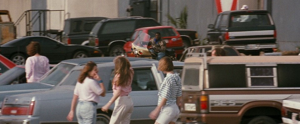 IMCDb.org: 1992 Ford Bronco [U15] in "Passenger 57, 1992"