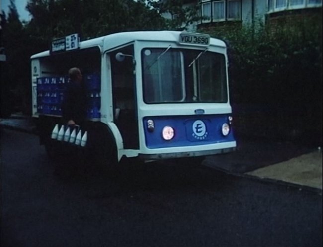 IMCDb.org: 1969 Morrison-Electricar D6 Milk float in "The Battle of ...