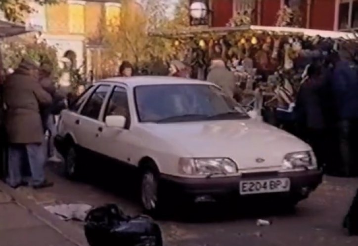 IMCDb.org: 1990 Ford Sierra MkII in "EastEnders, 1985-2023"