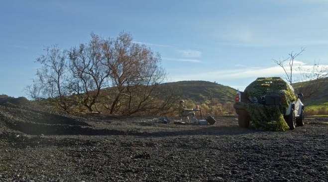 IMCDb.org: 2017 Chevrolet Colorado ZR2 [GMT700] in "Money Plane, 2020"