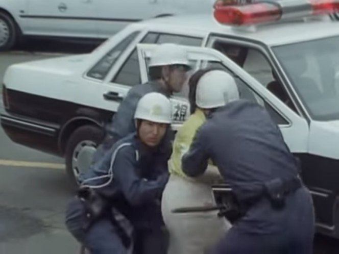 IMCDb.org: 1987 Nissan Gloria Keisatsu [Y31] in "特捜ロボ ジャンパーソン (Tokusou Robo Janperson), 1993-1994"