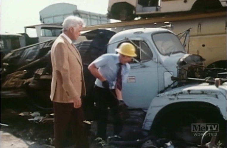IMCDb.org: Reo Gold Comet in "Barnaby Jones, 1973-1980"