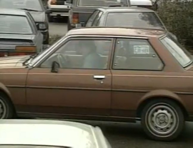 IMCDb.org: 1980 Toyota Corolla [TE72] in "Almost Live!, 1984-1999"
