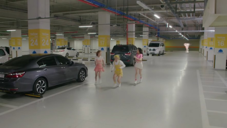IMCDb.org: 2016 Honda Accord [CR] in "X-Garion, 2019-2020"
