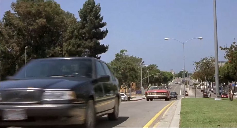 IMCDb.org: 1995 Volvo 850 [854] in "Chasing Papi, 2003"