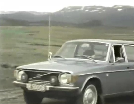 IMCDb.org: 1973 Volvo 145 in "Running Blind, 1979"