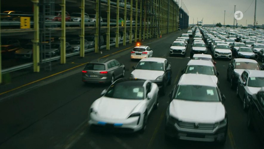 IMCDb.org: 2021 Volkswagen Touareg Elegance III [Typ CR] in "Tatort ...
