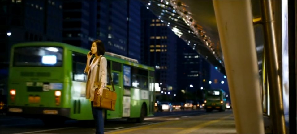 IMCDb.org: 2005 Hyundai Super Aero City in "Boolryang Namnyeo, 2010"