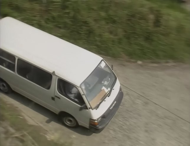 IMCDb.org: 1989 Toyota HiAce [H100] in "妙探對講機 (Sergeant Talkie), 1991"