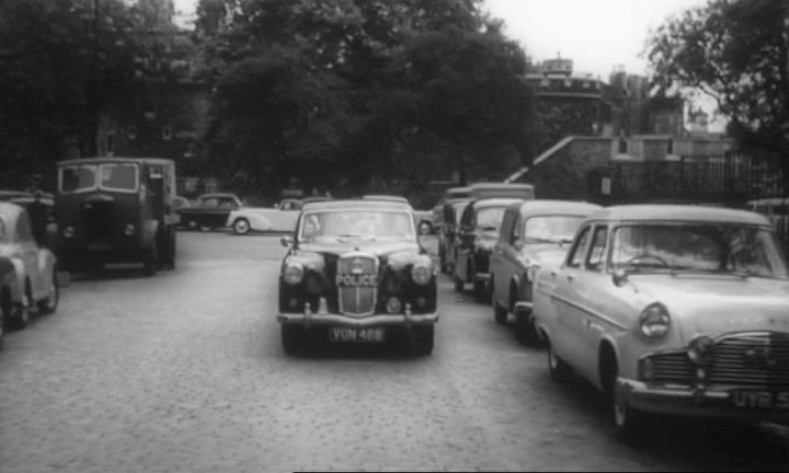 IMCDb.org: 1951 Albion Chieftain FT37 in "The Last Train, 1960"