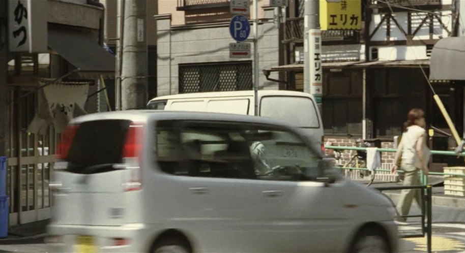 IMCDb.org: 1998 Daihatsu Move Custom [L900S] in "Kôhî jikô, 2003"