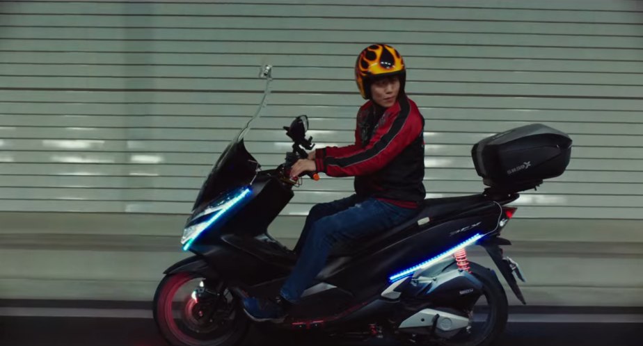 IMCDb.org: Honda PCX in "Start-Up, 2019"