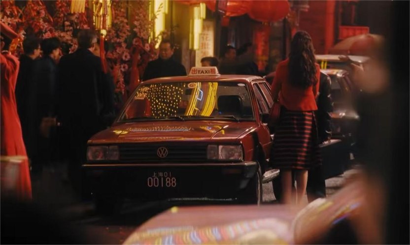 IMCDb.org: Shanghai-Volkswagen Santana Taxi B2 [Typ 32B] in "繁花 ...