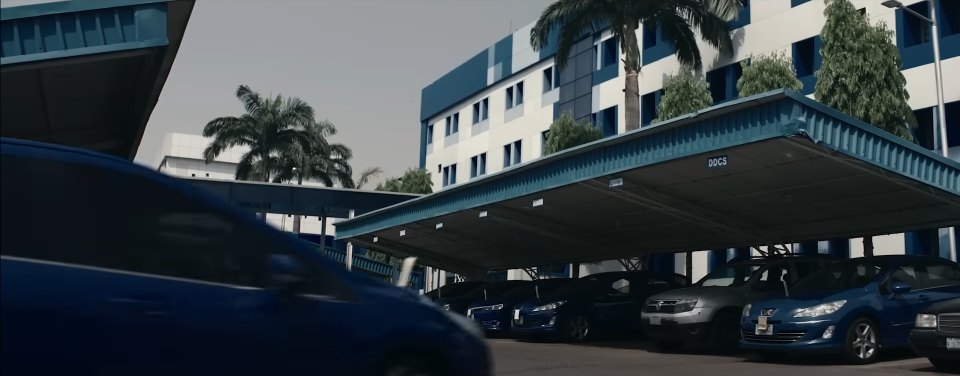 IMCDb.org: 2010 Peugeot 408 Série 1 [T7] in "Eagle Wings, 2021"