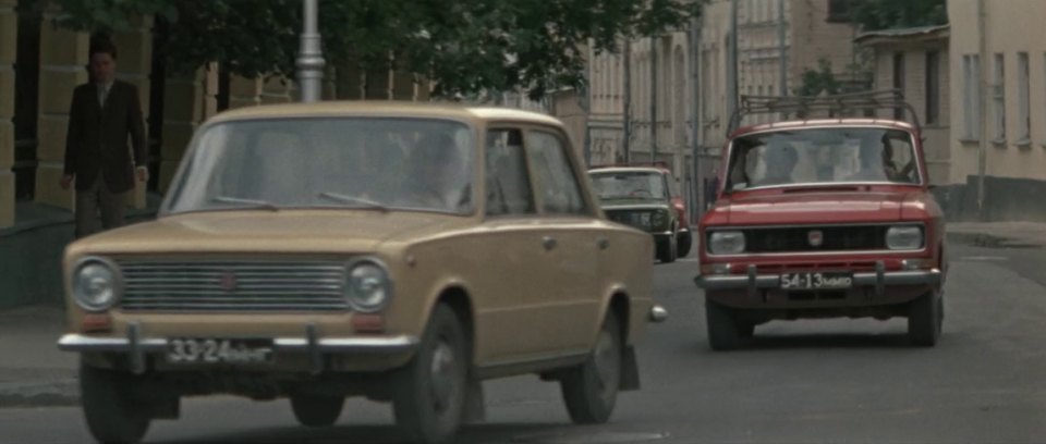 IMCDb.org: 1975 VAZ 2101 Zhiguli in "Суета сует (Fuss of the Fusses), 1979"