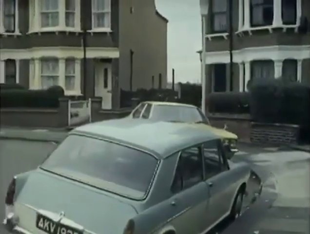 IMCDb.org: 1965 MG 1100 MkI [ADO16] in "Z Cars, 1962-1978"