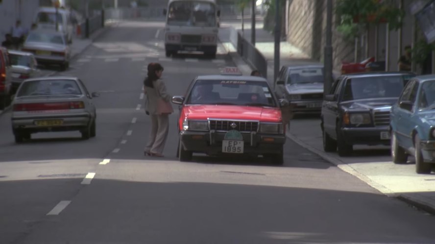 IMCDb.org: 1989 Nissan Cedric Taxi [Y31] in "天台的月光 (A Roof with a View), 1993"