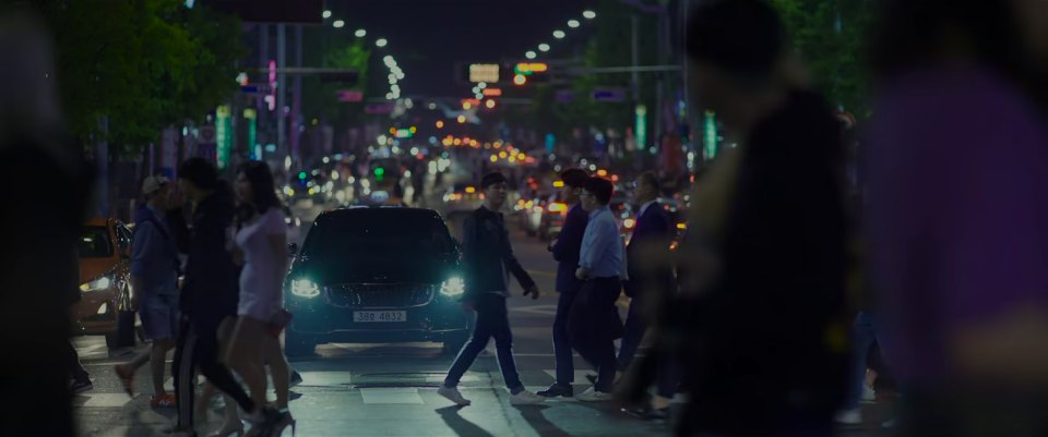 IMCDb.org: 2018 Kia K9 [RJ] in "초미의 관심사 (Jazzy Misfits), 2020"