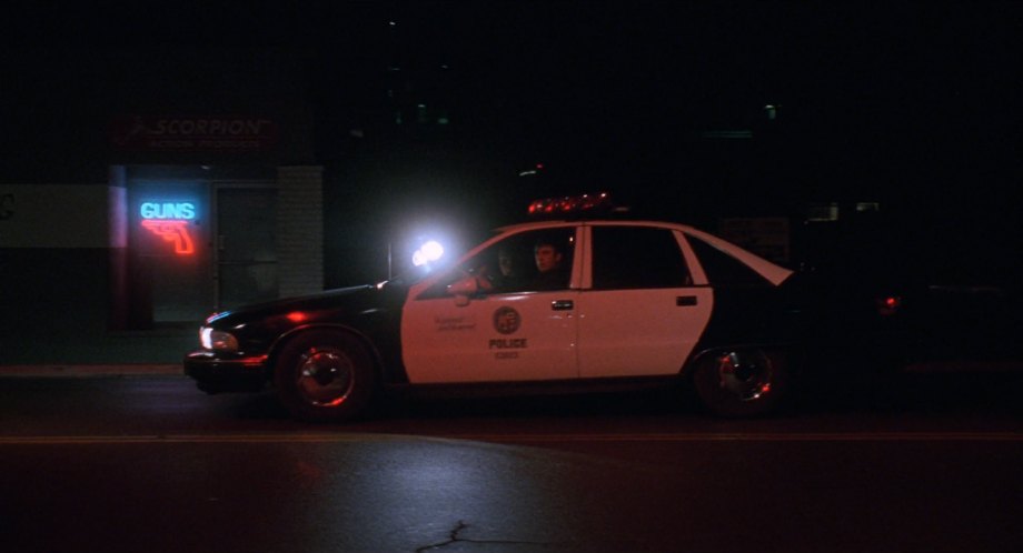 IMCDb.org: 1992 Chevrolet Caprice 9C1 in "The Net, 1995"