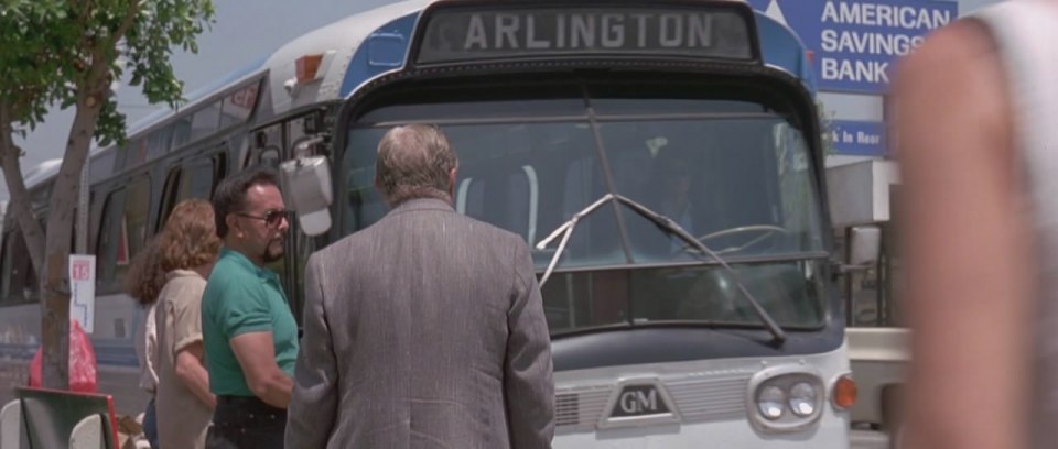 IMCDb.org: 1960 GMC TDH 4517 'New Look' in "Joshua Tree, 1993"