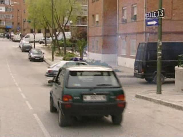 IMCDb.org: 1995 Rover 114 GTi 16v [R6] in "Policías, en el corazón de ...