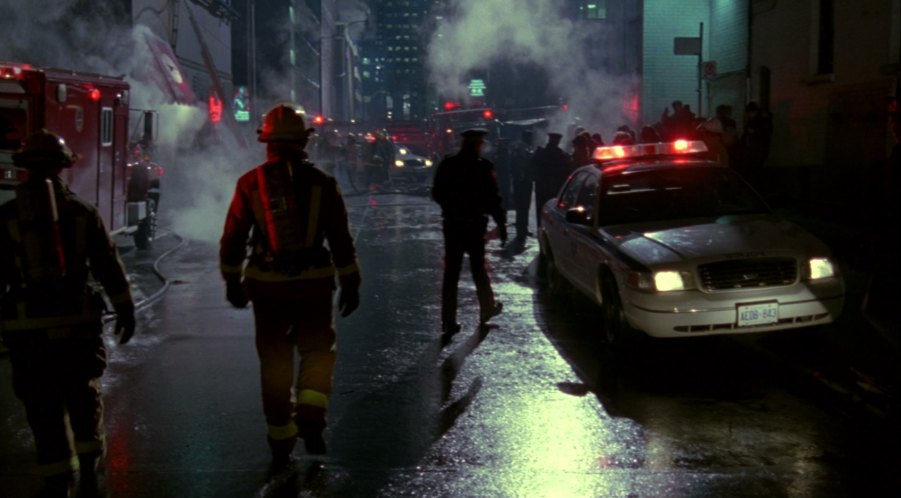 IMCDb.org: 1998 Ford Crown Victoria in "Foolproof, 2003"