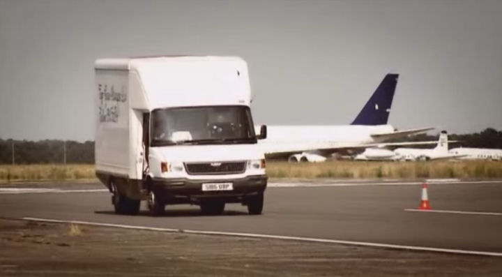 IMCDb.org: 1996 LDV Convoy Box Van in "Top Gear, 2002-2015"