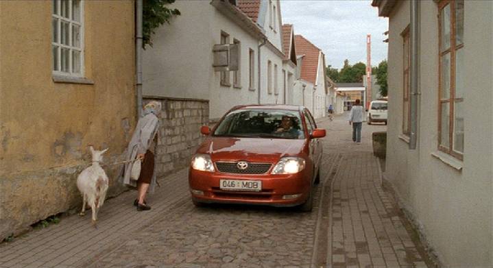 IMCDb.org: 2002 Toyota Corolla [E120] in "Ruudi, 2006"