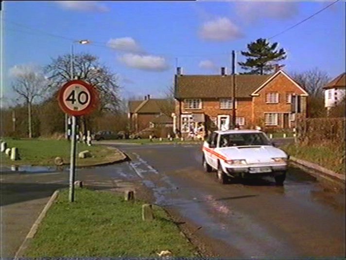 IMCDb.org: 1978 Rover 3500 [SD1] in "George and Mildred, 1980"