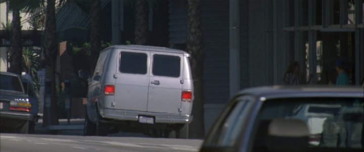 IMCDb.org: 1985 Chevrolet Chevy Van [G-20] in "Point Break, 1991"