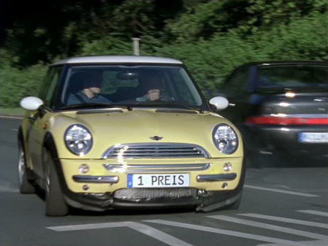 IMCDb.org: 2001 MINI One [R50] in "Alarm für Cobra 11 - Die ...