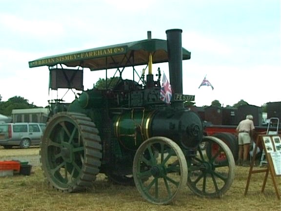 IMCDb.org: 1923 Robey 5 n.h.p. 7 ton Convertible Tractor 'Shamrock' [No ...