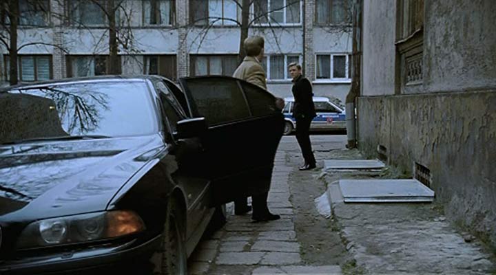 IMCDb.org: 1996 BMW 5 [E39] in "Archangel, 2005"